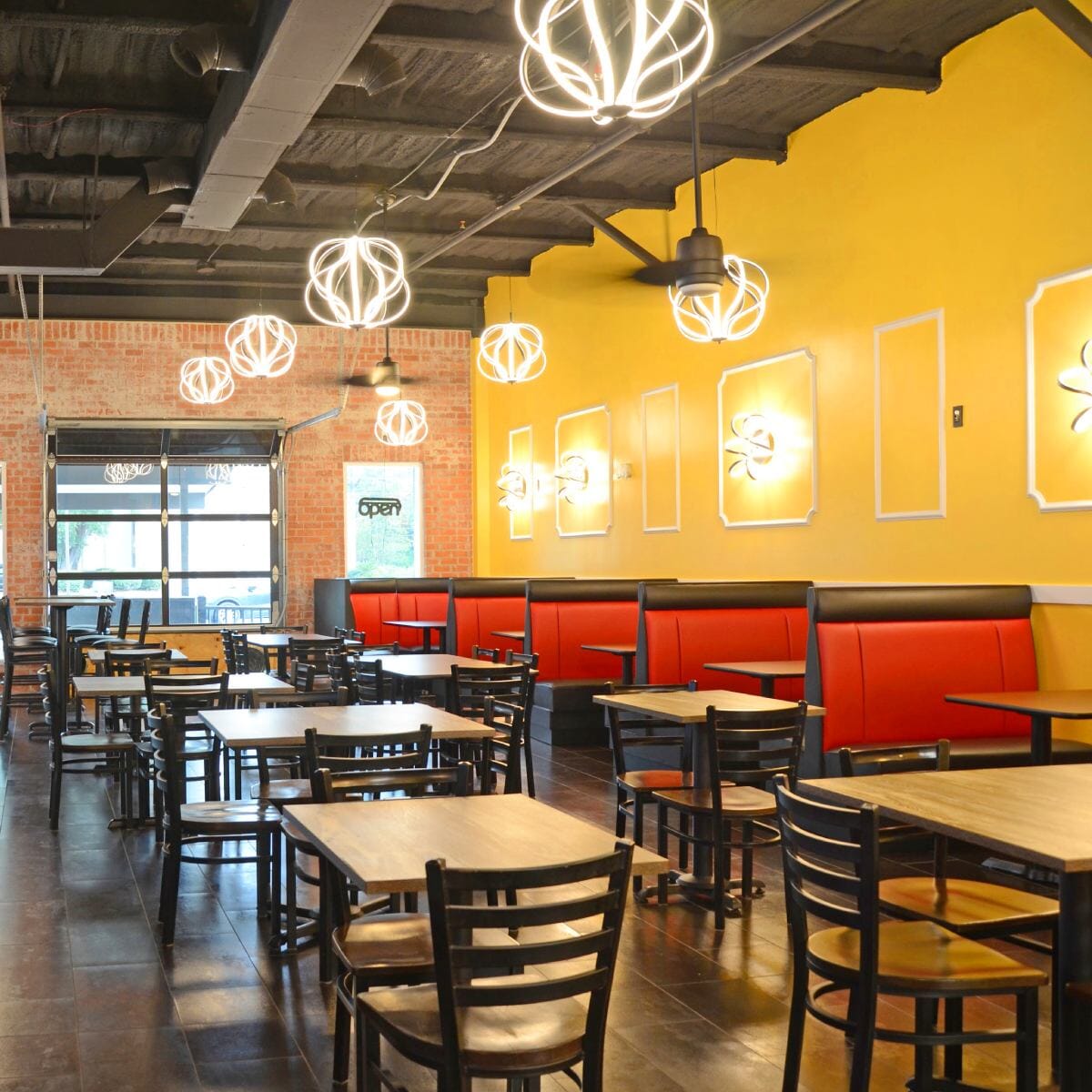 Restaurant Booth - Customizable Twelve Channel Style